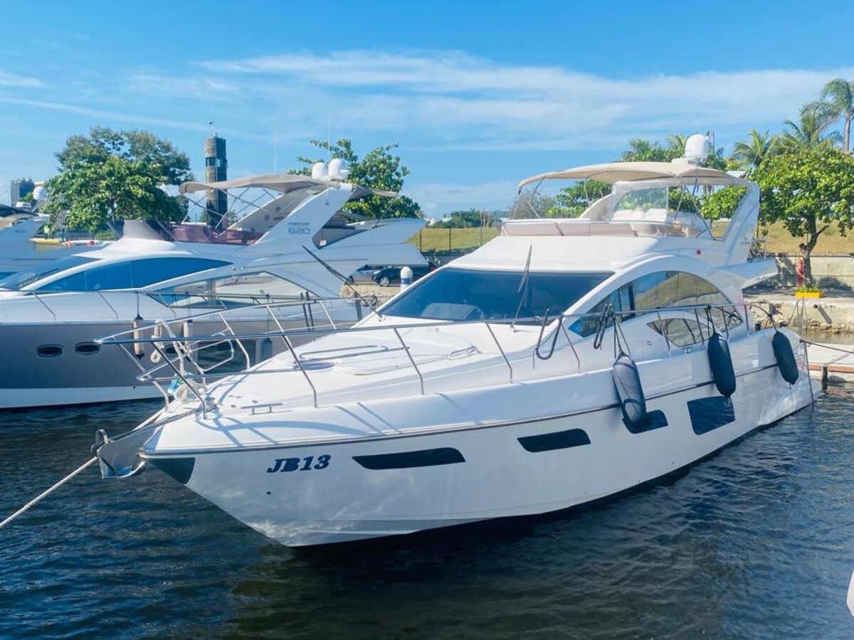 Intermarine 60 Fly - Iate Brasileiro de Luxo | WeBoat Brasil